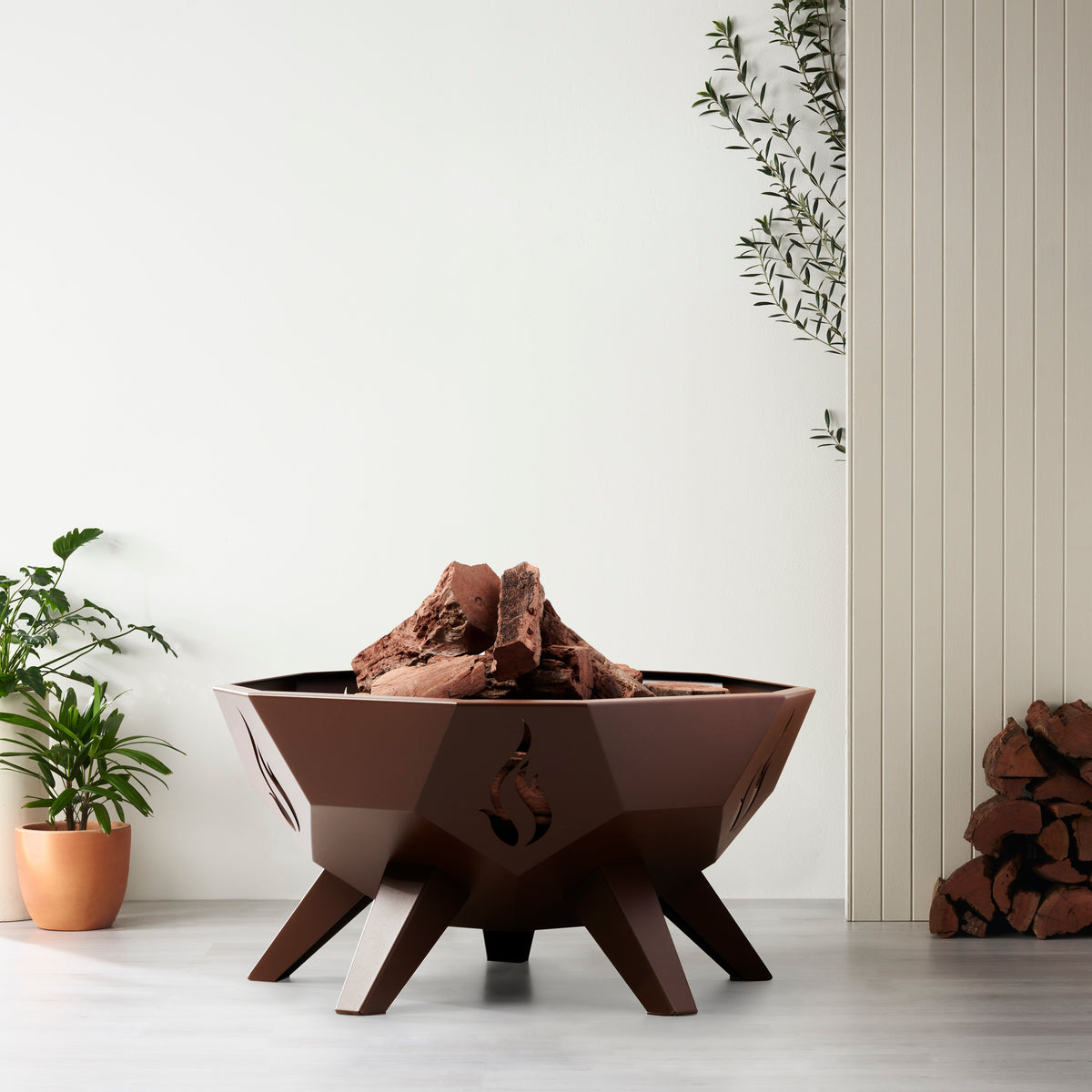 The Soccer Ball Fire Pit – Metal Trend