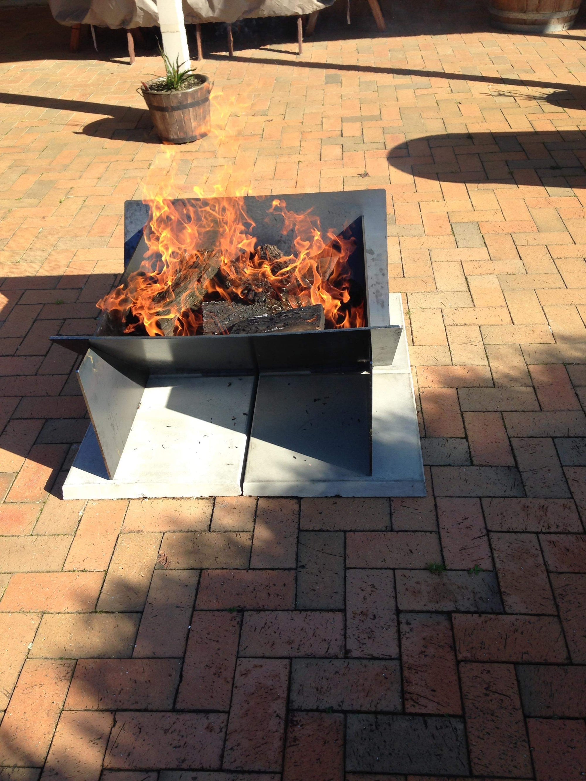 The Ember Range Fire Pit – Metal Trend